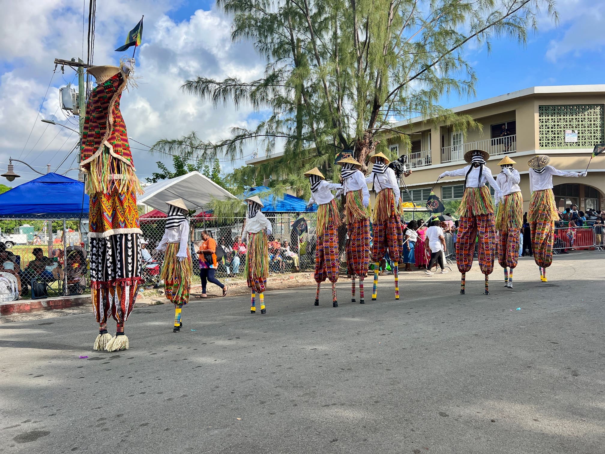 Festival Parades Dazzle With Royalty, Bands, Troupes and Feathers ...